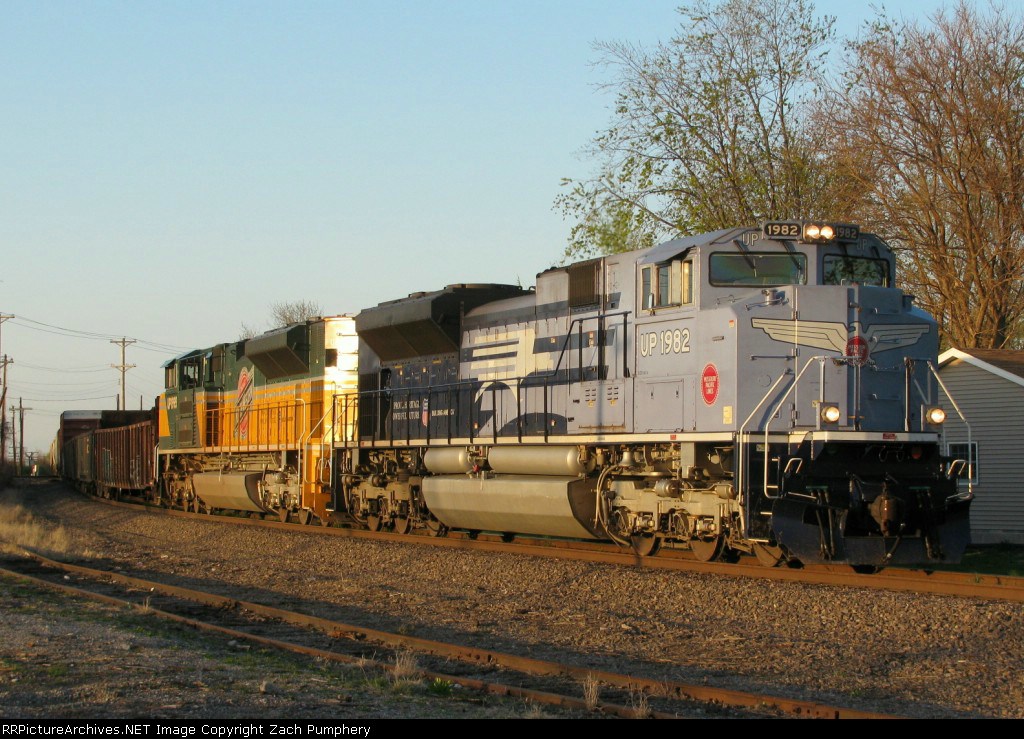 Southbound UP Manifest With the MP and CNW Heritage Locomotives